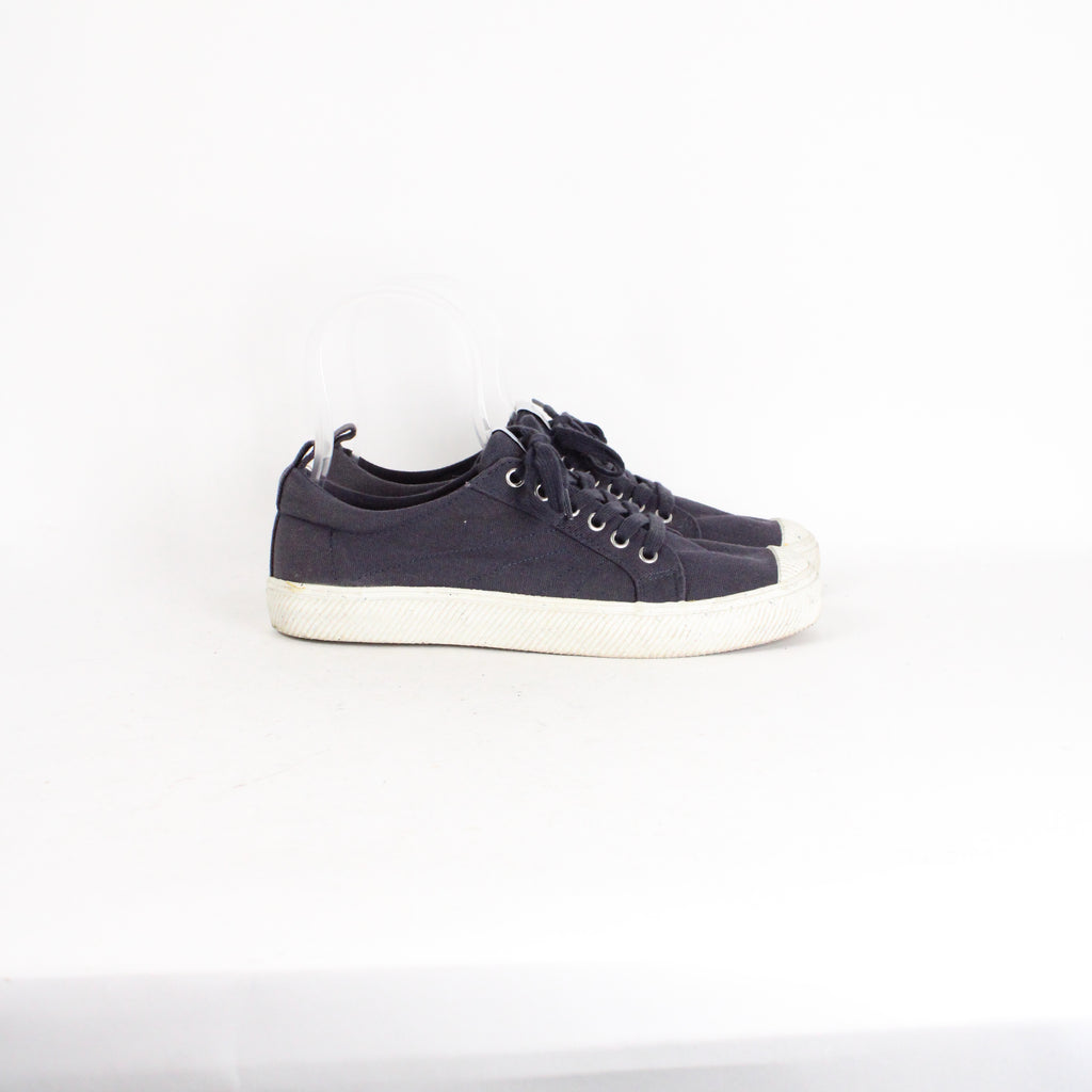 Country Road Navy Lace Up Sneakers – Vinnies Finds
